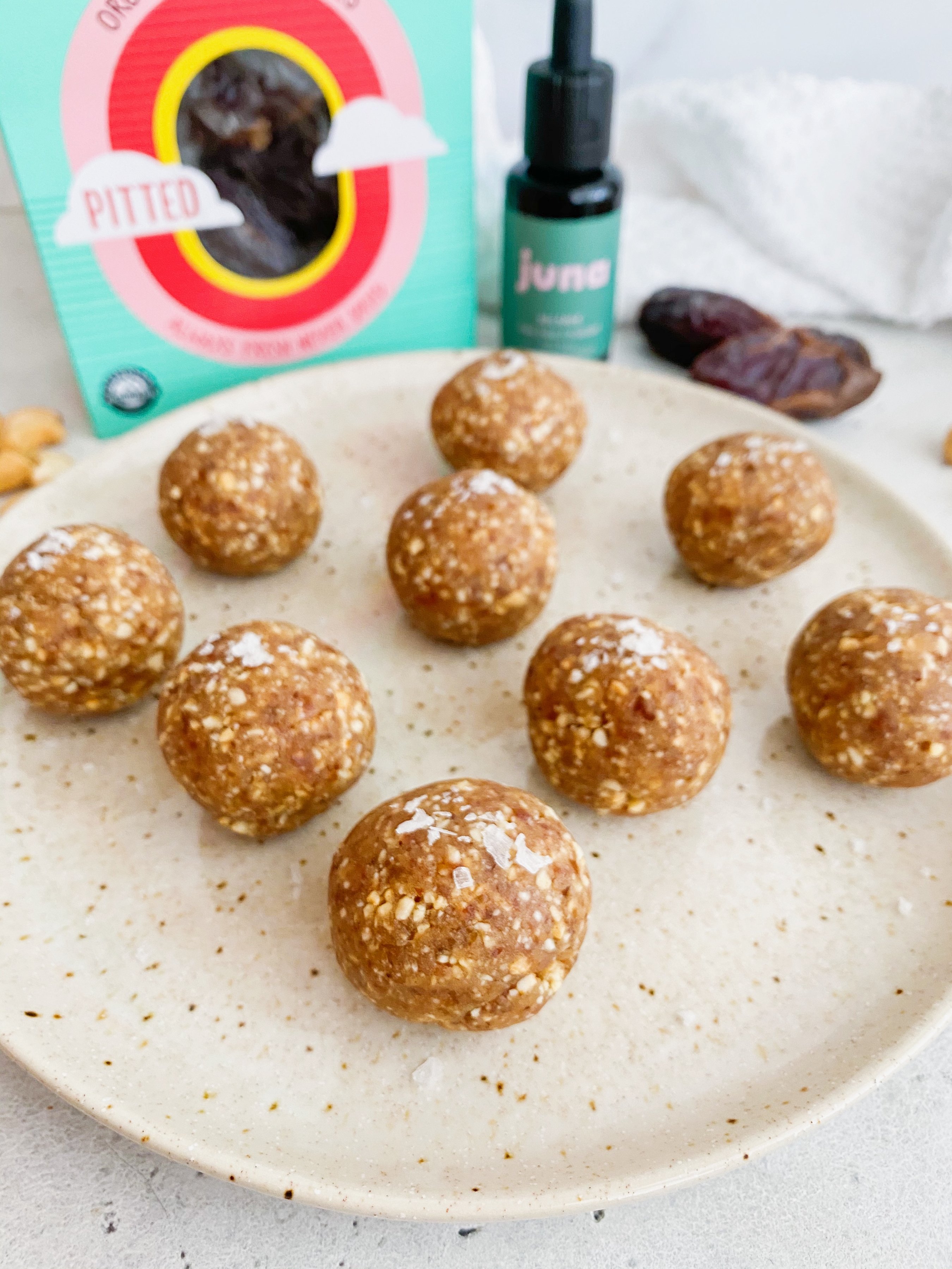 Snickerdoodle Cookie Bliss Balls
